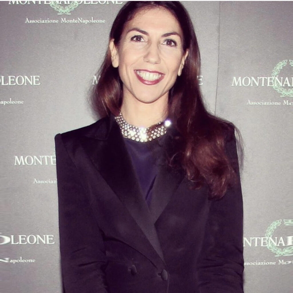 Fashion Workshop - Polly's Fitting Room